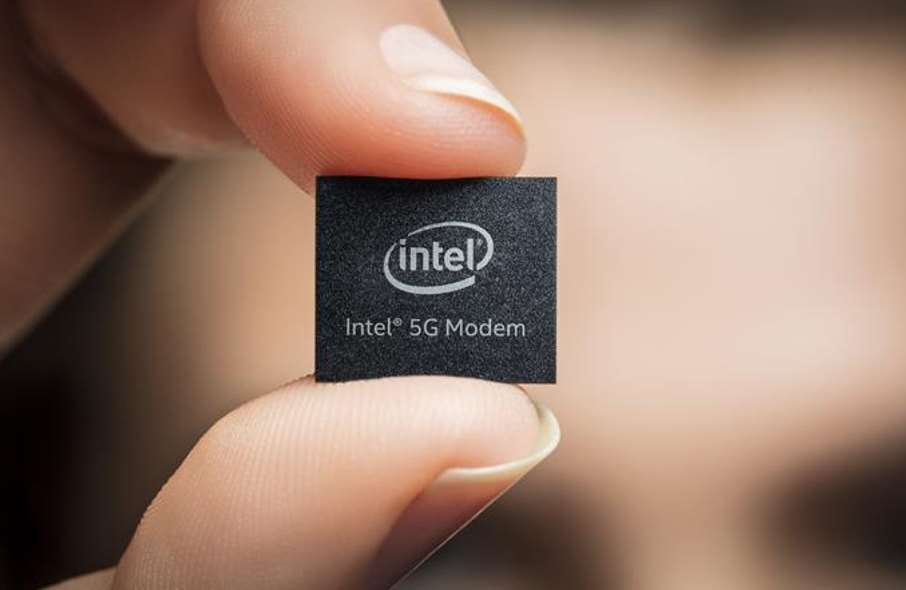 Intel® XMM™ 7560, une nouvelle gamme de puces 5G et LTE chez Intel.