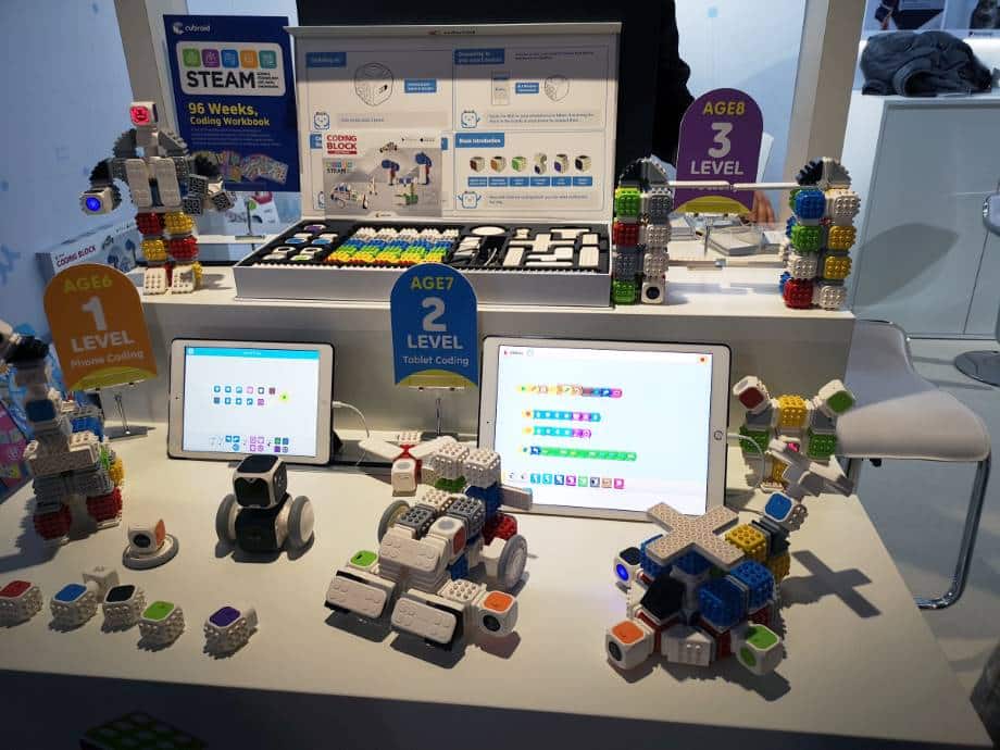 Cubroid, comment associer programmation et Bluetooth par le jeu.