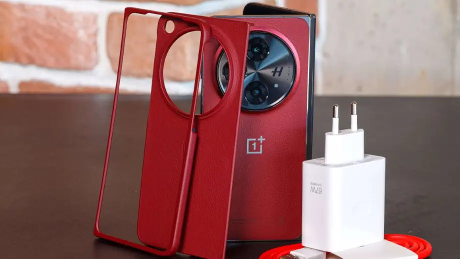 OnePlus Open : Découvrez la nouvelle variante Crimson Shadow